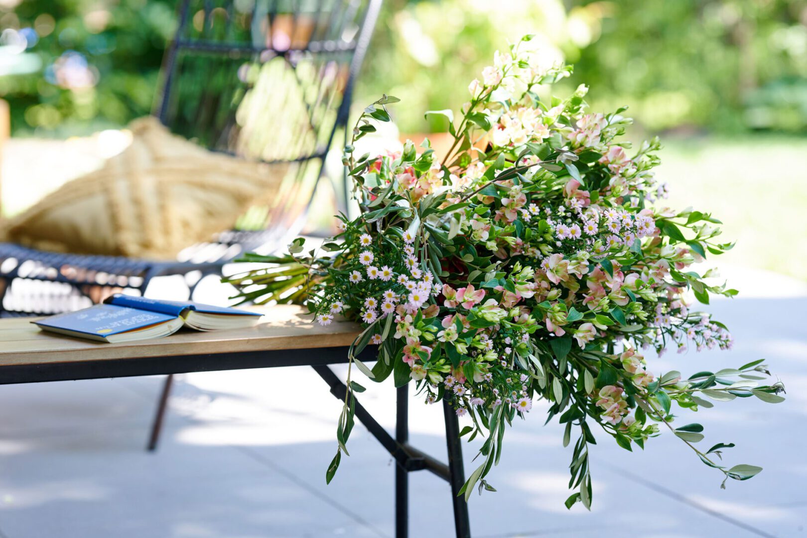 Charmelia Campaign launched: the feeling of wildflowers - Royal Van Zanten